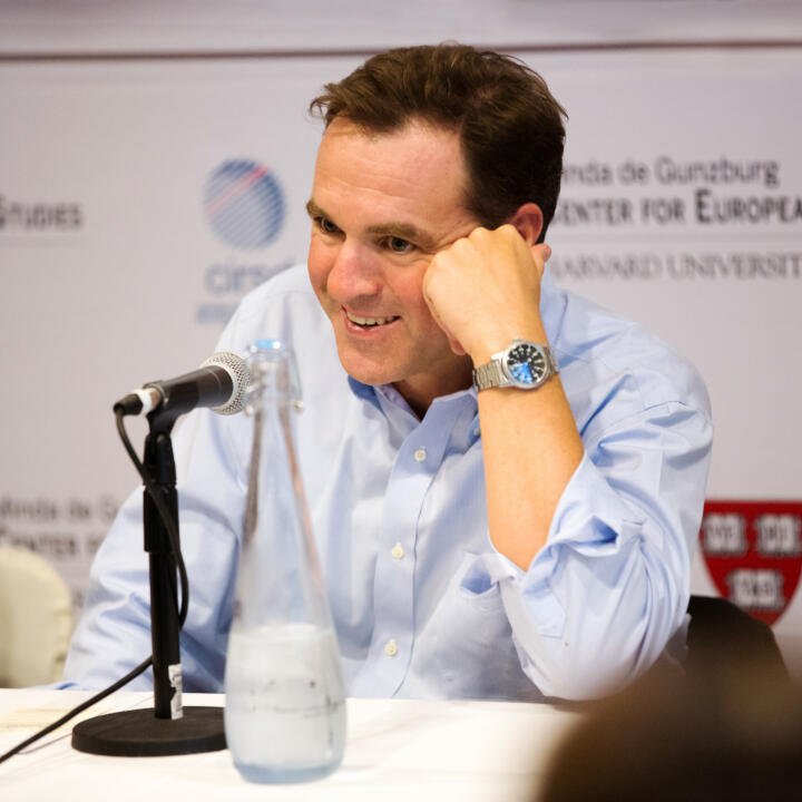 Minda de Gunzburg Center for European Studies | Niall Ferguson