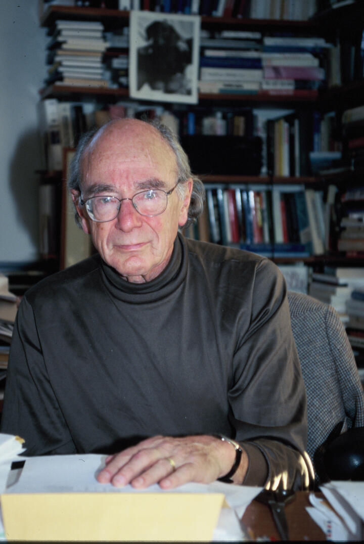 Stanley H. Hoffmann Undergraduate… | Minda de Gunzburg Center for ...